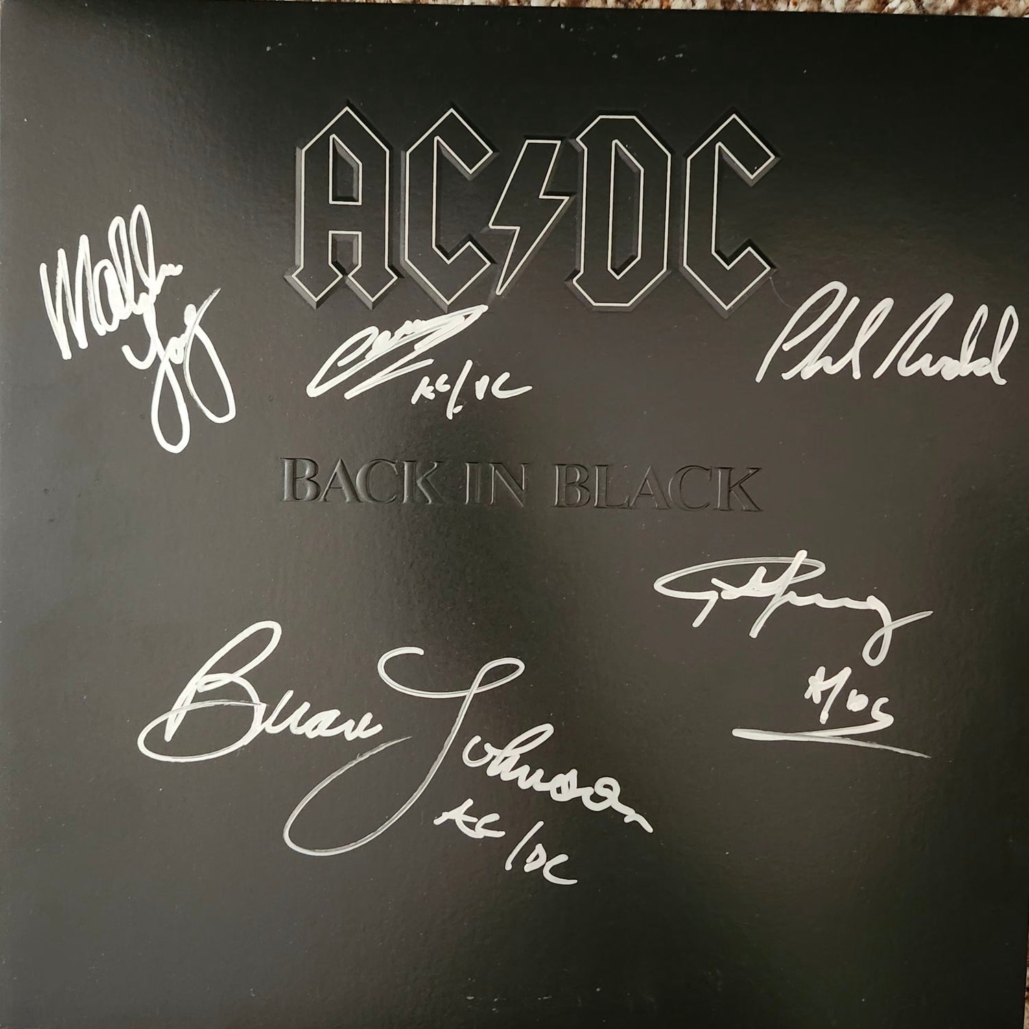 Authentic Autographs, Signed Photos, Record Albums | Boston Memorabilia