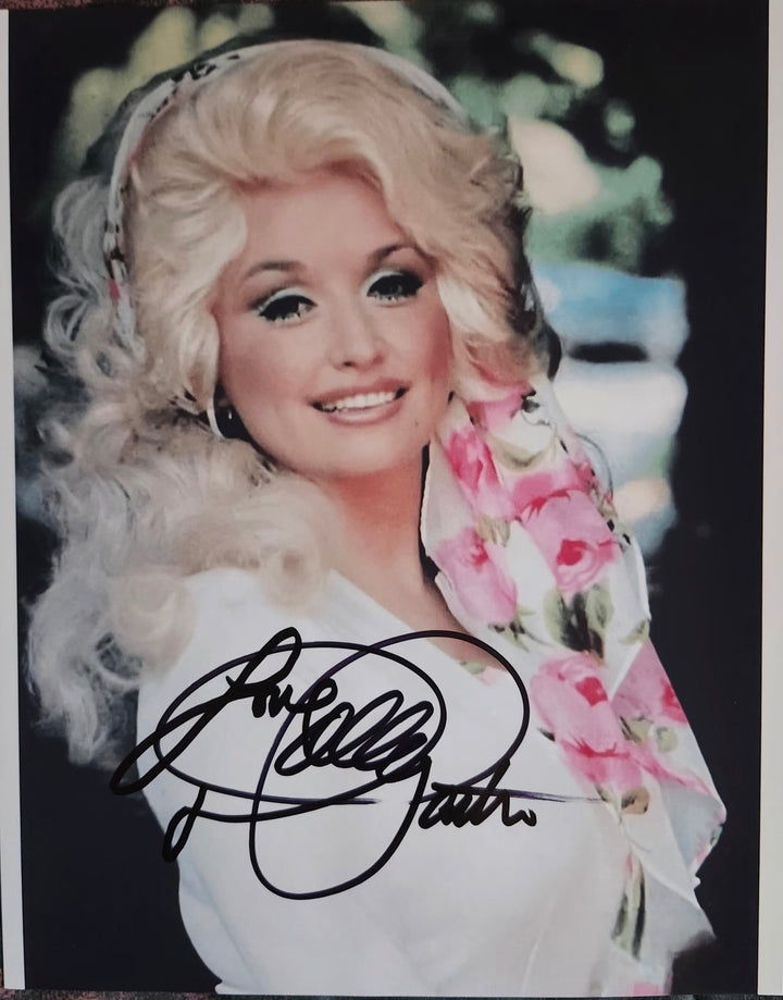 Shop DOLLY PARTON Autographs Signed Photos and Albums $125 at Boston ...